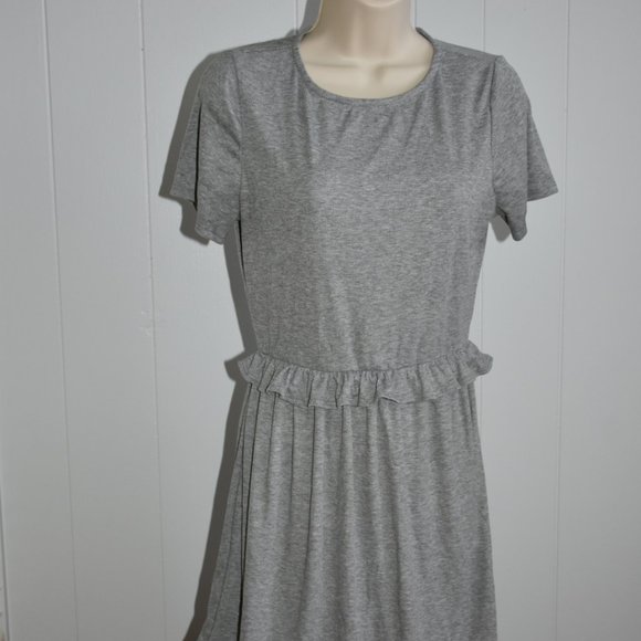 Ginger G | Dresses | Euc Ginger G Gray Kneelength Ruffle Dress Medium ...